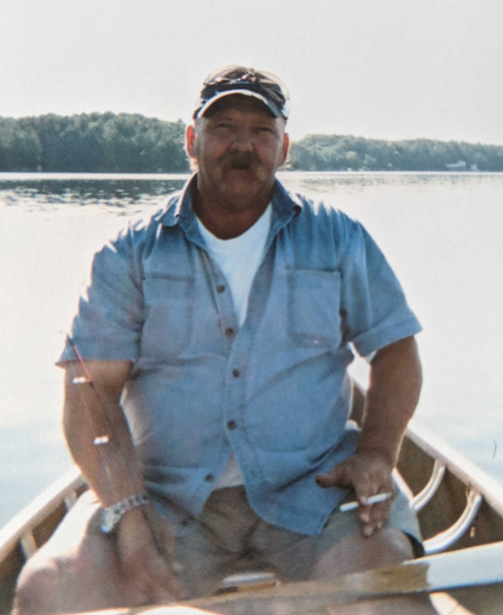 Dwayne Edward Molitor