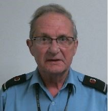 Robert James (Bob) Larter