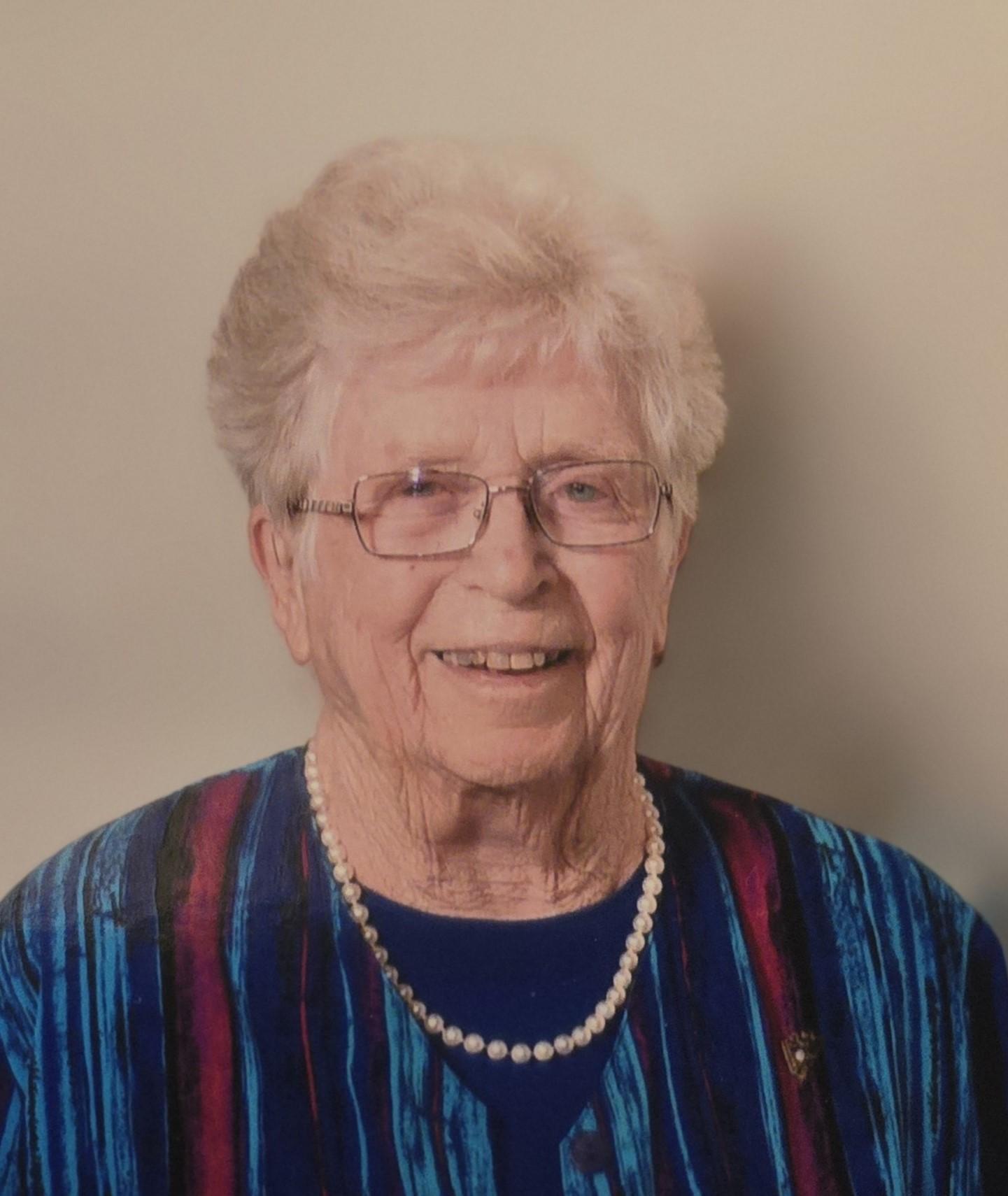 Joan Elizabeth Newland Funnell