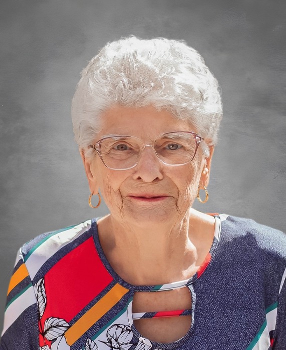 Claire L'Heureux Racine