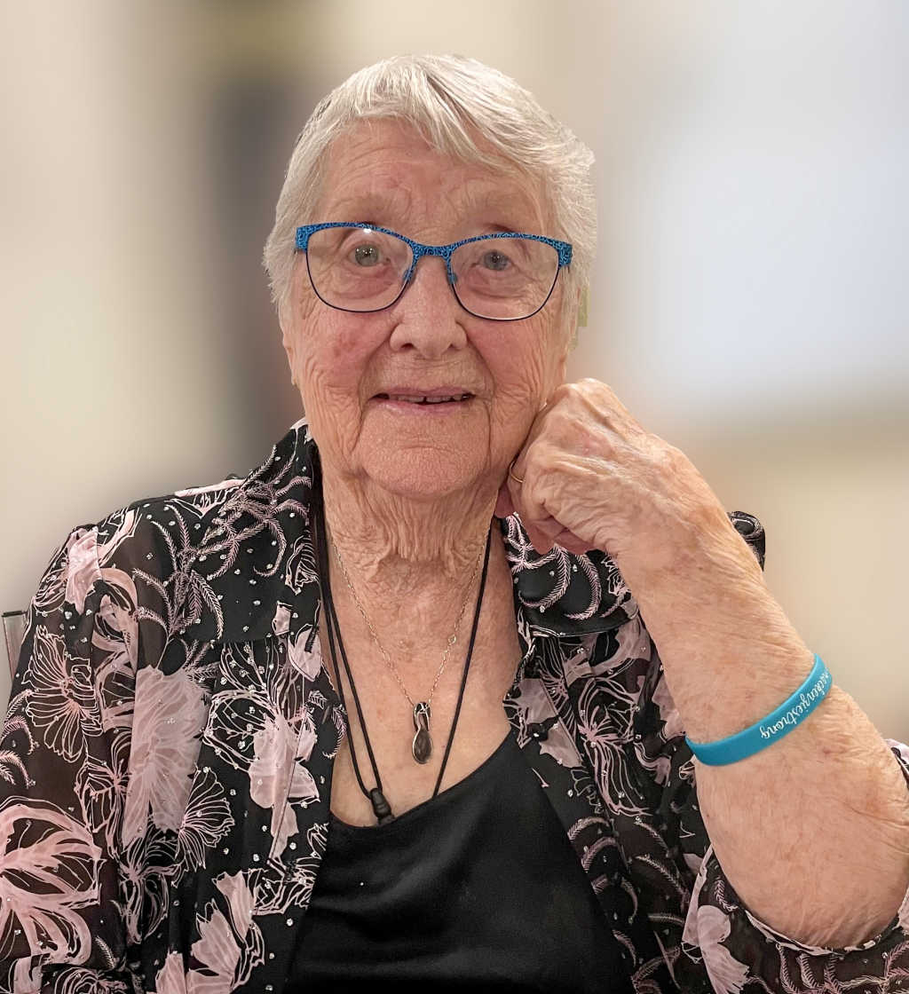 Phyllis Eileen Walker