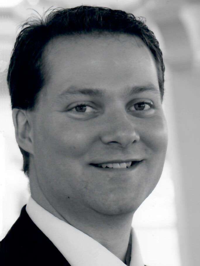 Peter Ronald (Scott) McNaught